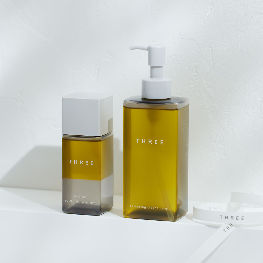 THREE（スリー）